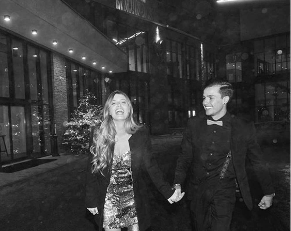 Paola Antonini ganha homenagem apaixonada do namorado