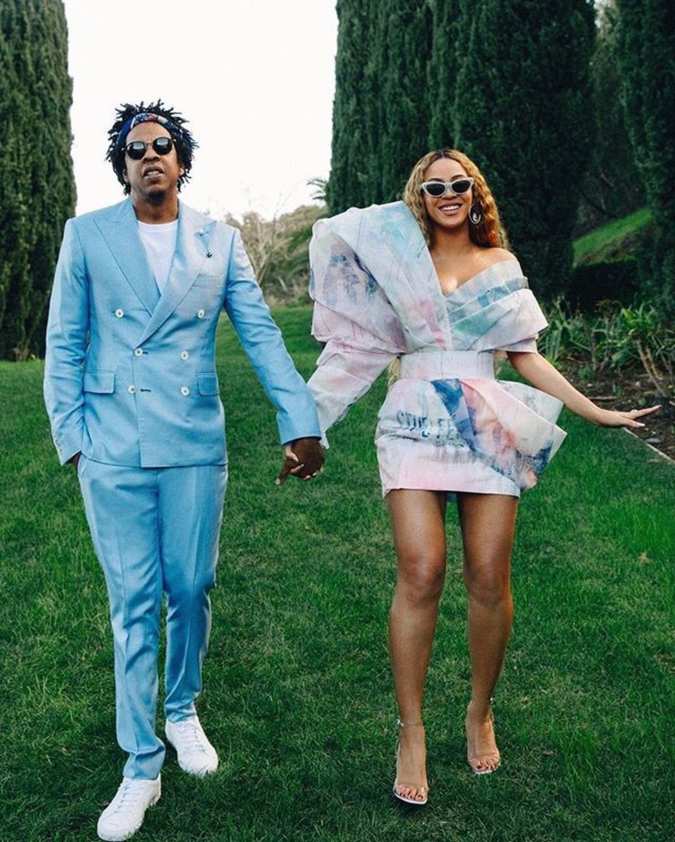 Beyonce lança música e clipe no Instagram
