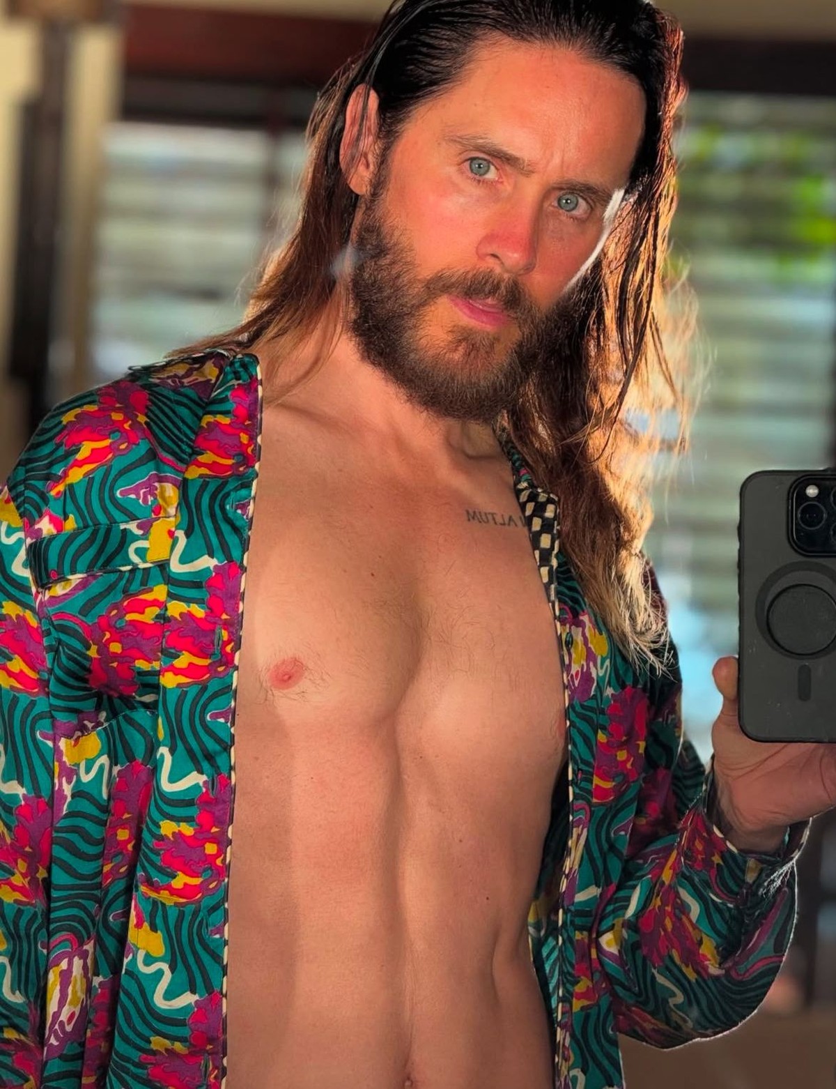 Jared Leto abre álbum de viagem à Tailândia