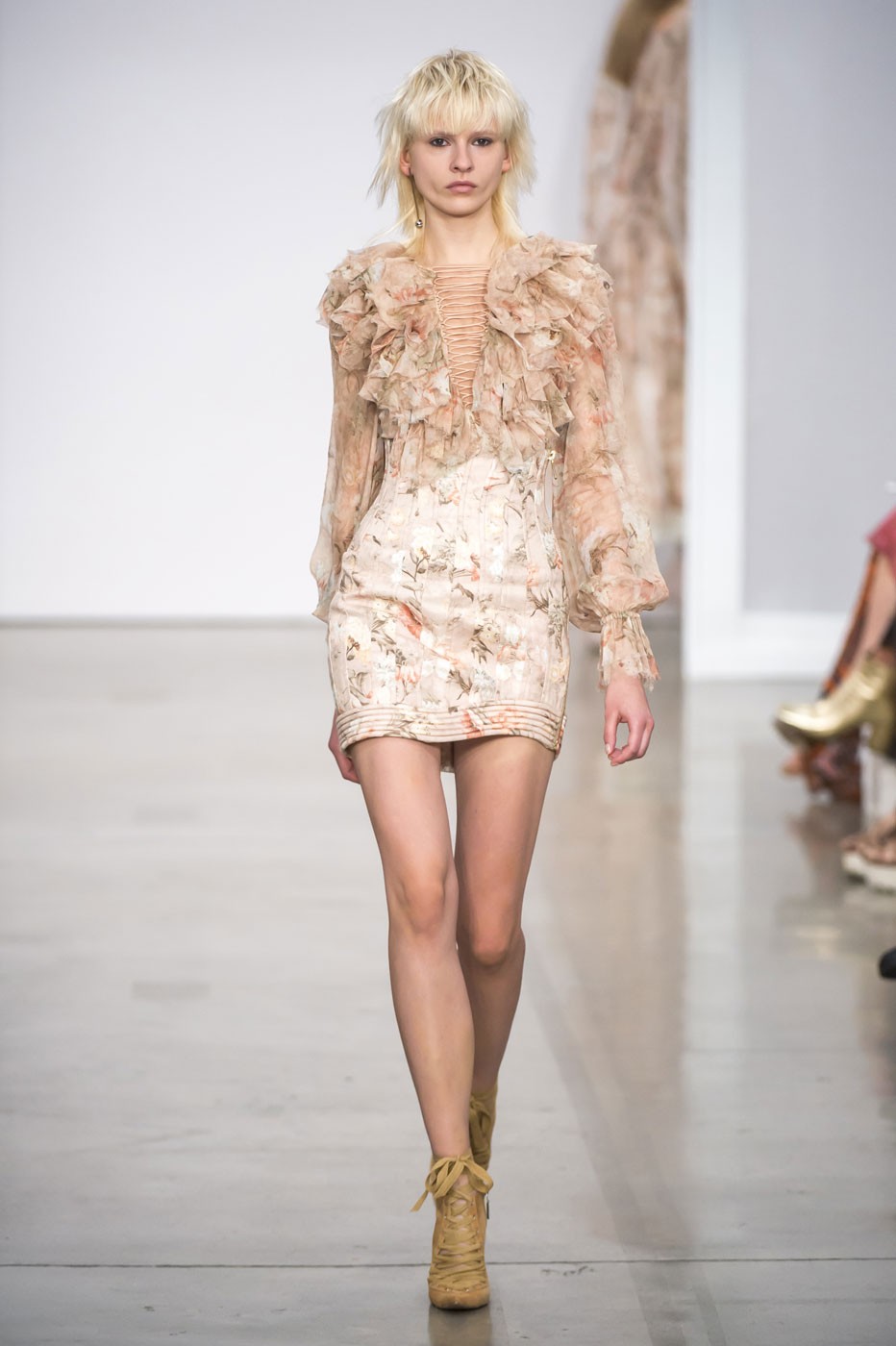 Zimmermann atualiza o boho com alfaiataria