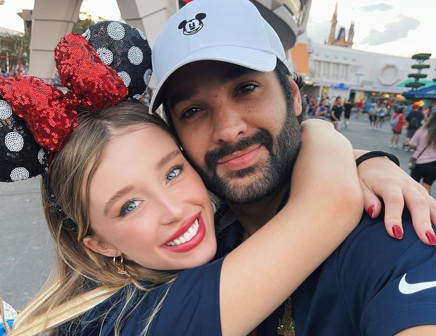 Duda Reis abre álbum de viagem romântica pela Disney com o namorado, Du ...