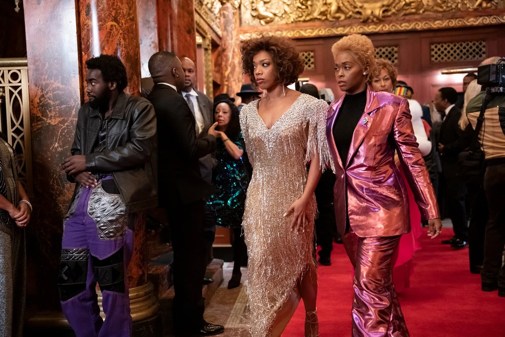 Os 7 principais looks do filme biográfico de Whitney Houston