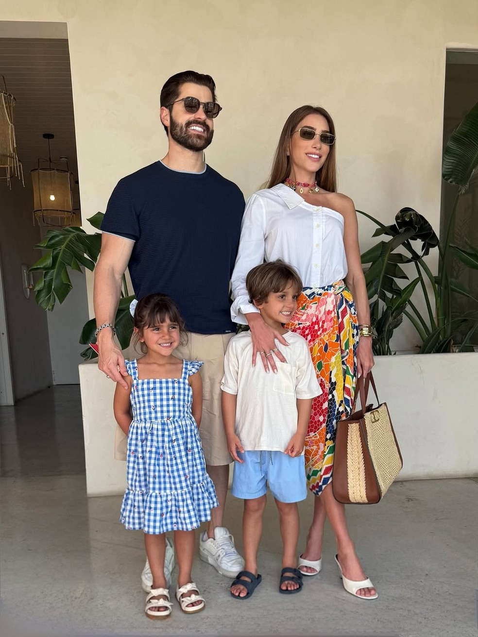 Romana Novais abre álbum de férias em Malta ao lado de Alok e dos filhos